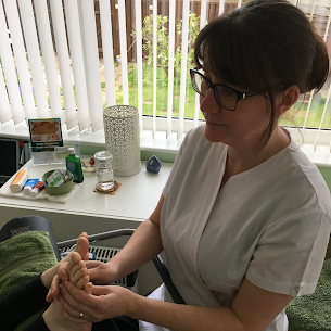 About Me – Julie Rae